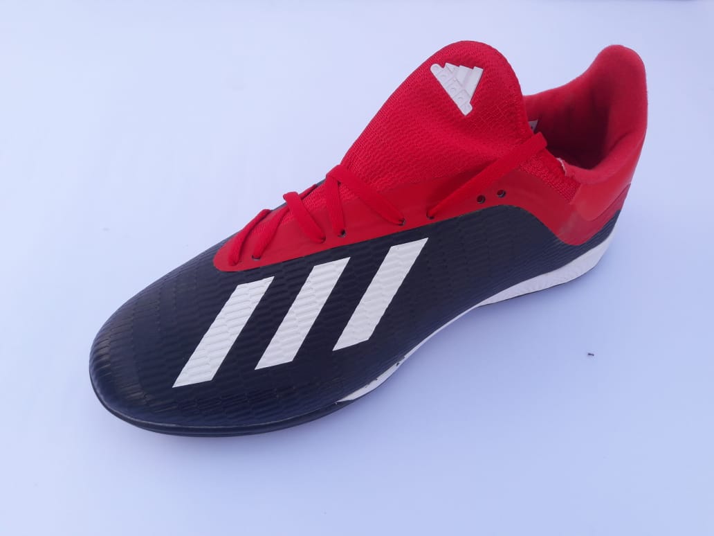 X 19.4 IN Futsal Boot red/black - Sports N Sports